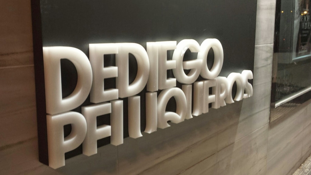 CORPOREOS CON LUZ - Signo - Corpóreas, Carteles y Gráfica